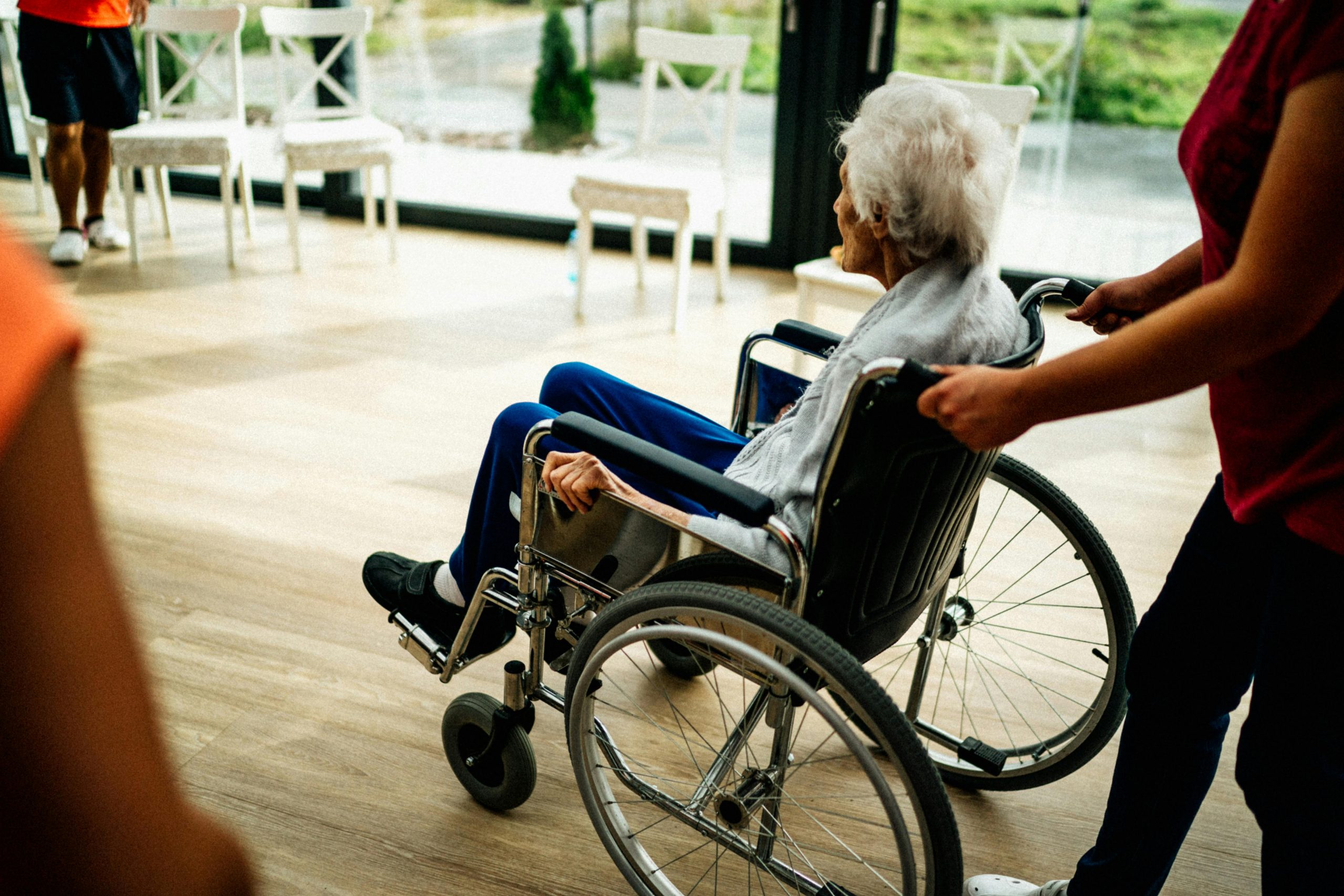 How to Care for Seniors With Physical Disabilities - Health Advice Now